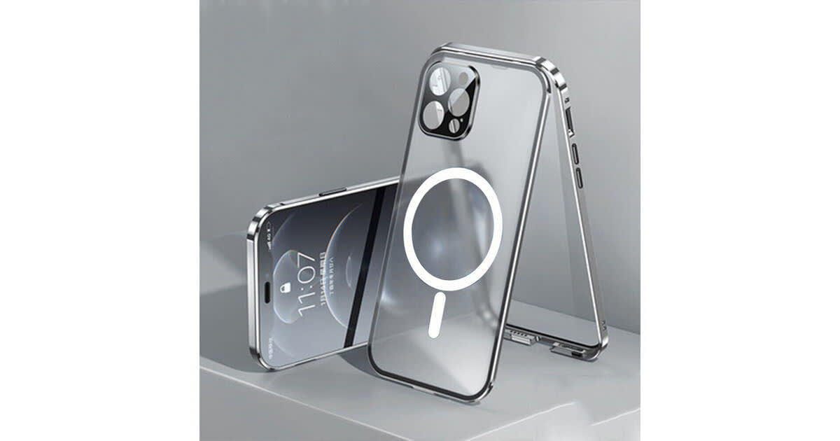 Full-body ovitek "MagSafe Defender" z zaščito zaslona in zadnje kamere za iPh...