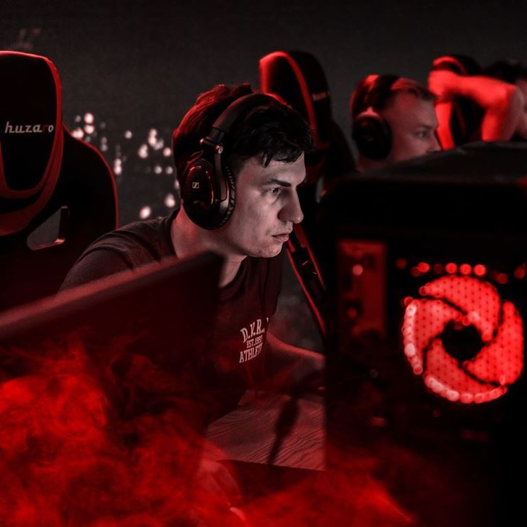 Gaming stoli - kako izbrati pravega? - Gizzmo.si blog